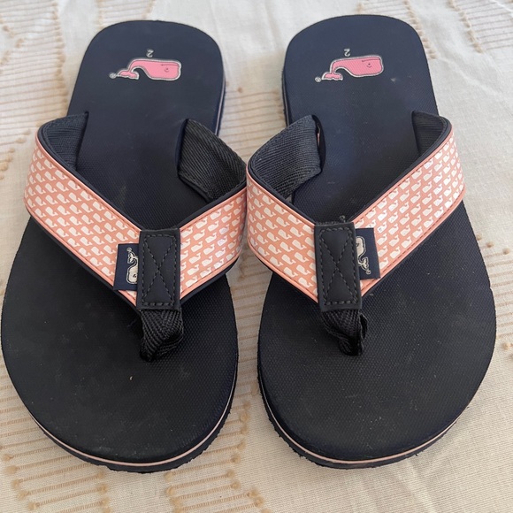 Vineyard Vines | Shoes | Vineyard Vines Girls Size 2 Usa Whale Classic ...